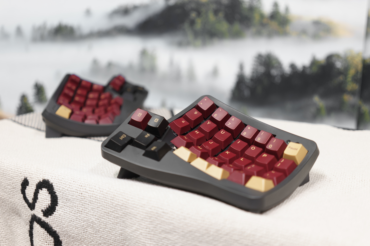 Phoenix Pro | ErgoKB 人體工學鍵盤